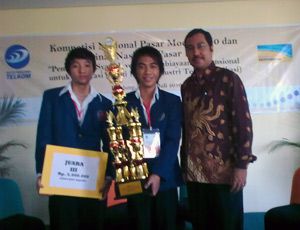 FBE UBAYA Dalam Kompetisi Nasional Pasar Modal - Universitas Surabaya ...