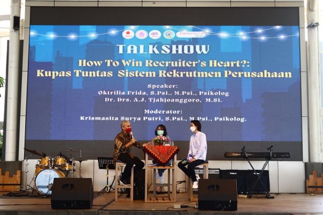 Tips Ubaya Agar Job Seeker Sukses Hadapi Rekruter Perusahaan ...
