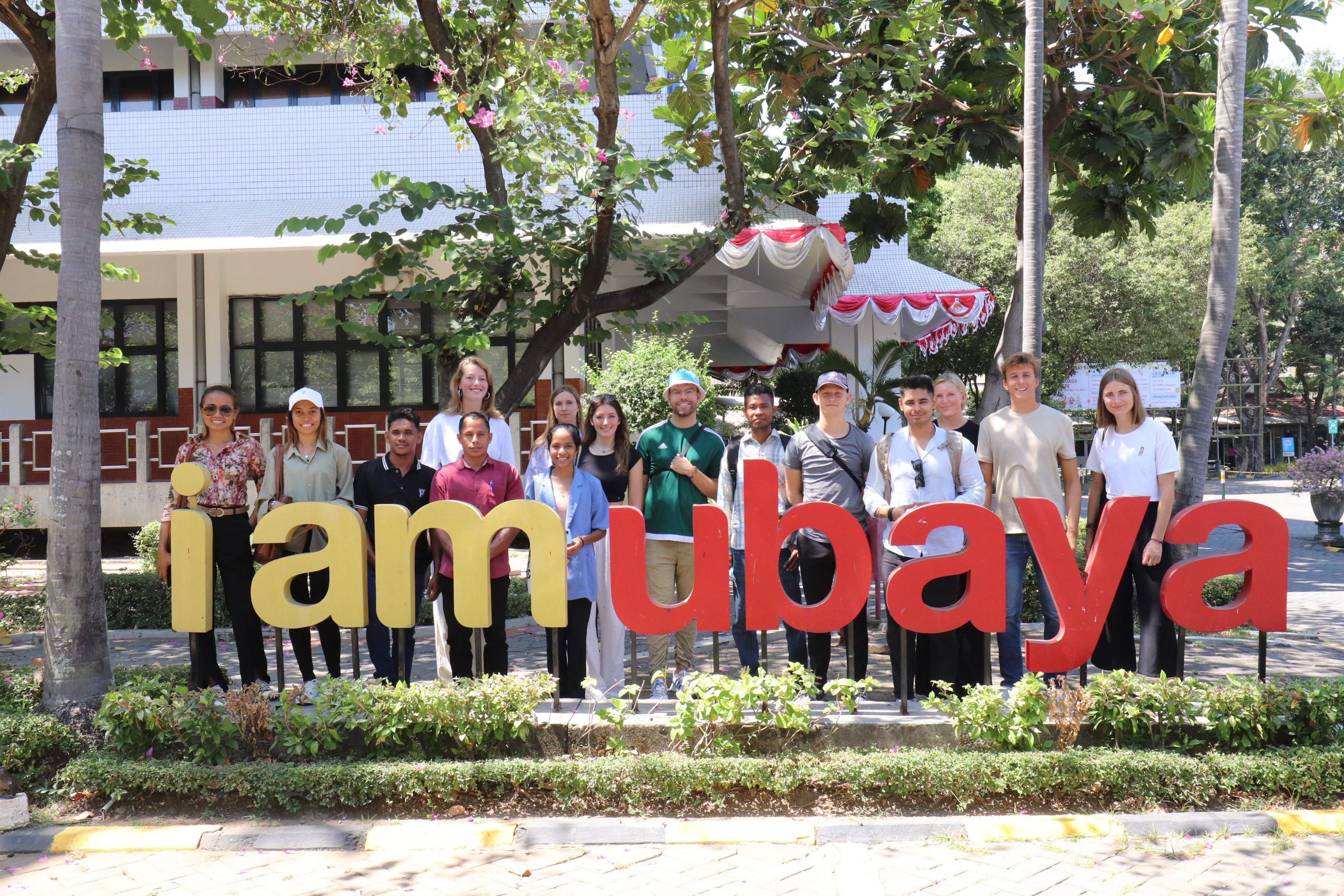 Orientasi Mahasiswa Asing Ubaya - Universitas Surabaya (UBAYA)