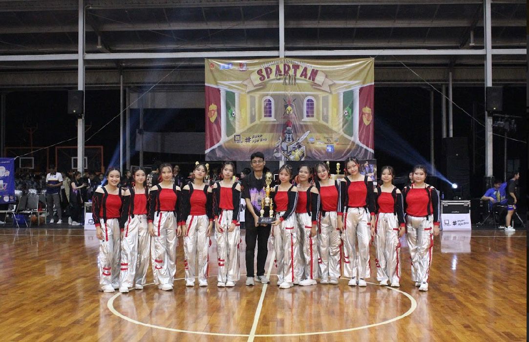 Ratusan Sekolah SMA Unjuk Kebolehan Olahraga dan Seni di SPARTAN SEGA ...