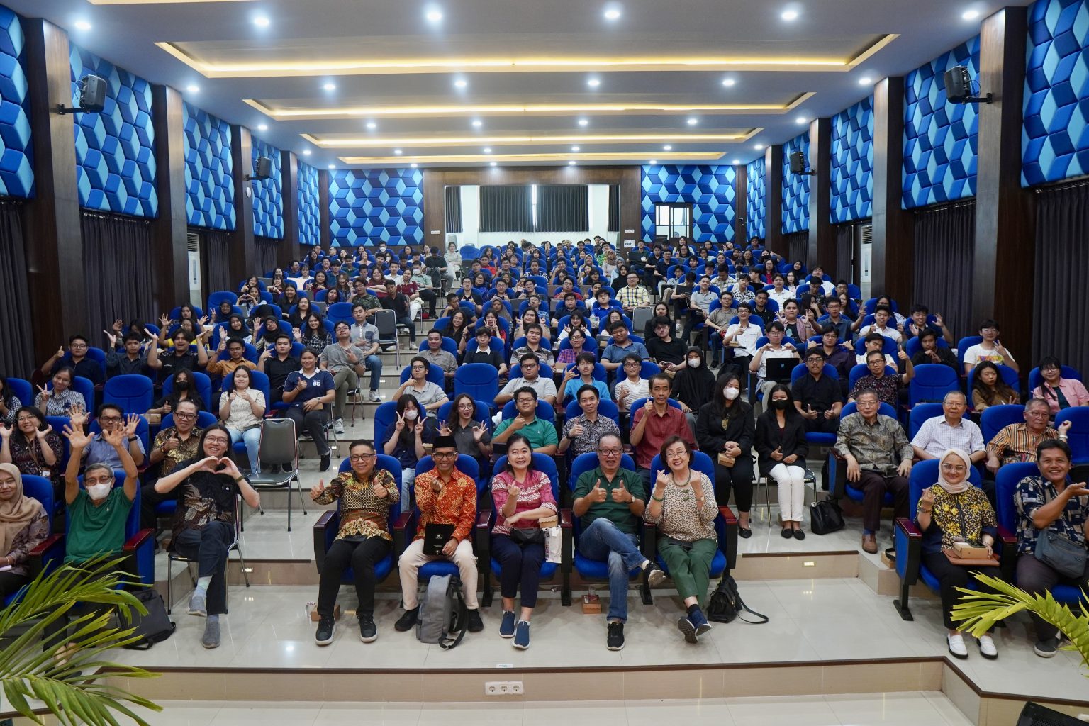 - Universitas Surabaya (UBAYA)