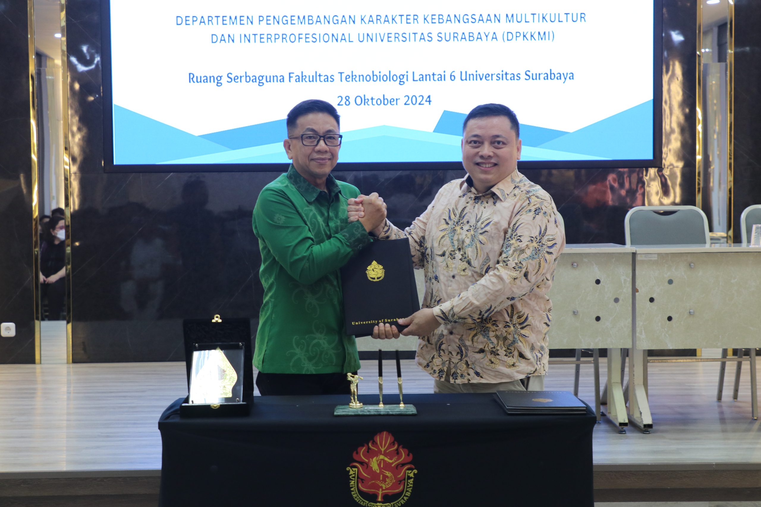 - Universitas Surabaya (UBAYA)